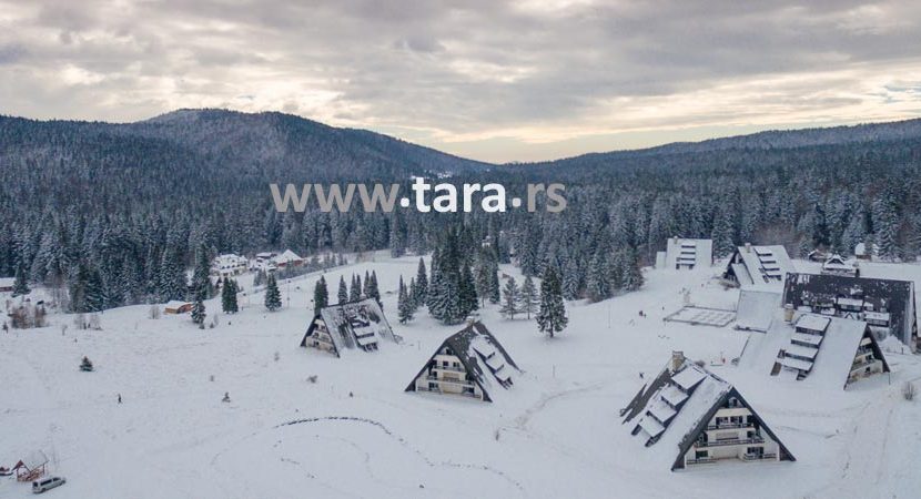 Mitrovac Zimi - SMEŠTAJ NA TARI - Vikendice, apartmani, brvnare ...